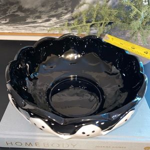 Holiday | Ceramic Scalloped Ghost Footed Bowl Halloween Home Decor ...